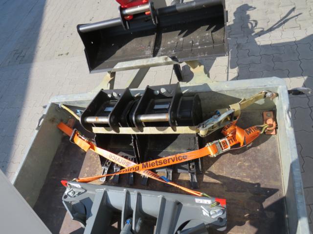 Bagger und Radlader richtig sichern - Berning Mietservice